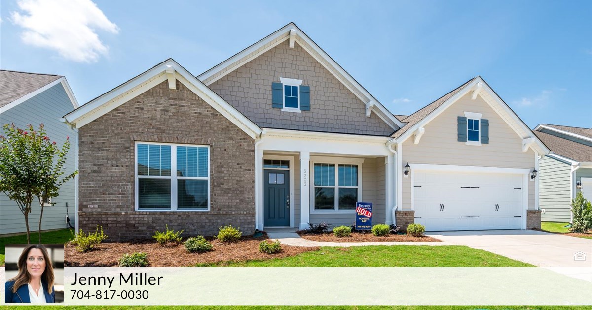 3203 Gavin Ln, Harrisburg, NC 28075